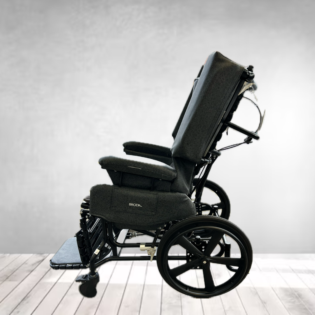 Broda Elite Recliner Wheelchair (Used) – Performance Mobility & Home ...